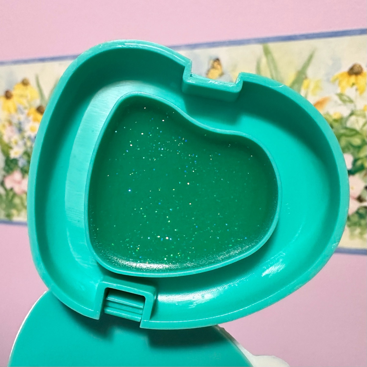 Winston (Mint Lip Gloss) the Owl Squishmallows Accessories | SquadApp