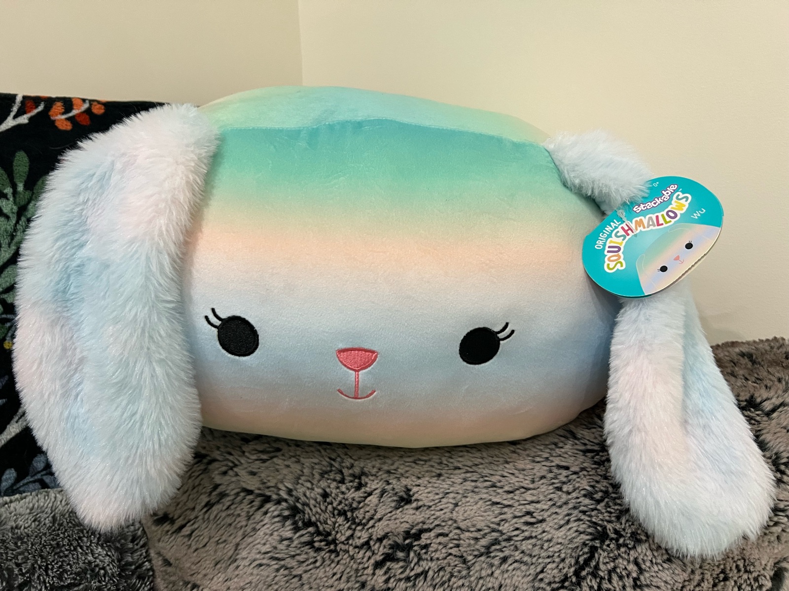 Wu (Stackable) the Bunny Squishmallows | SquadApp