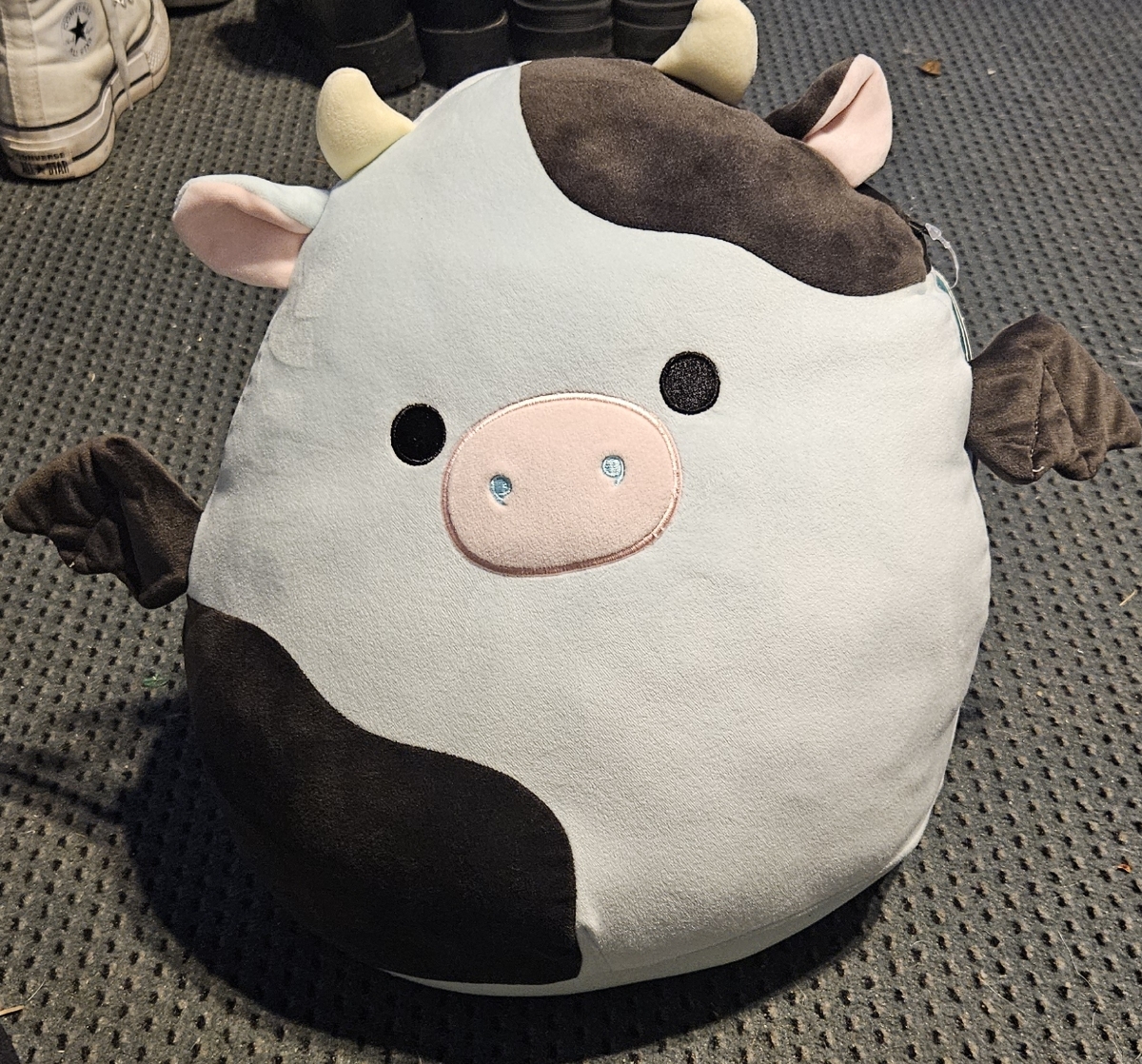 Cillian (Bat Wings) the Cow Squishmallows Legendary Collection | SquadApp