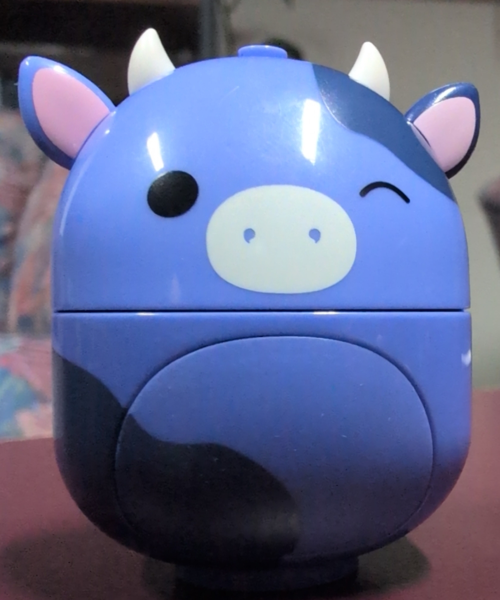 Ingred (BLDR) the Cow Squishmallows BLDR | SquadApp