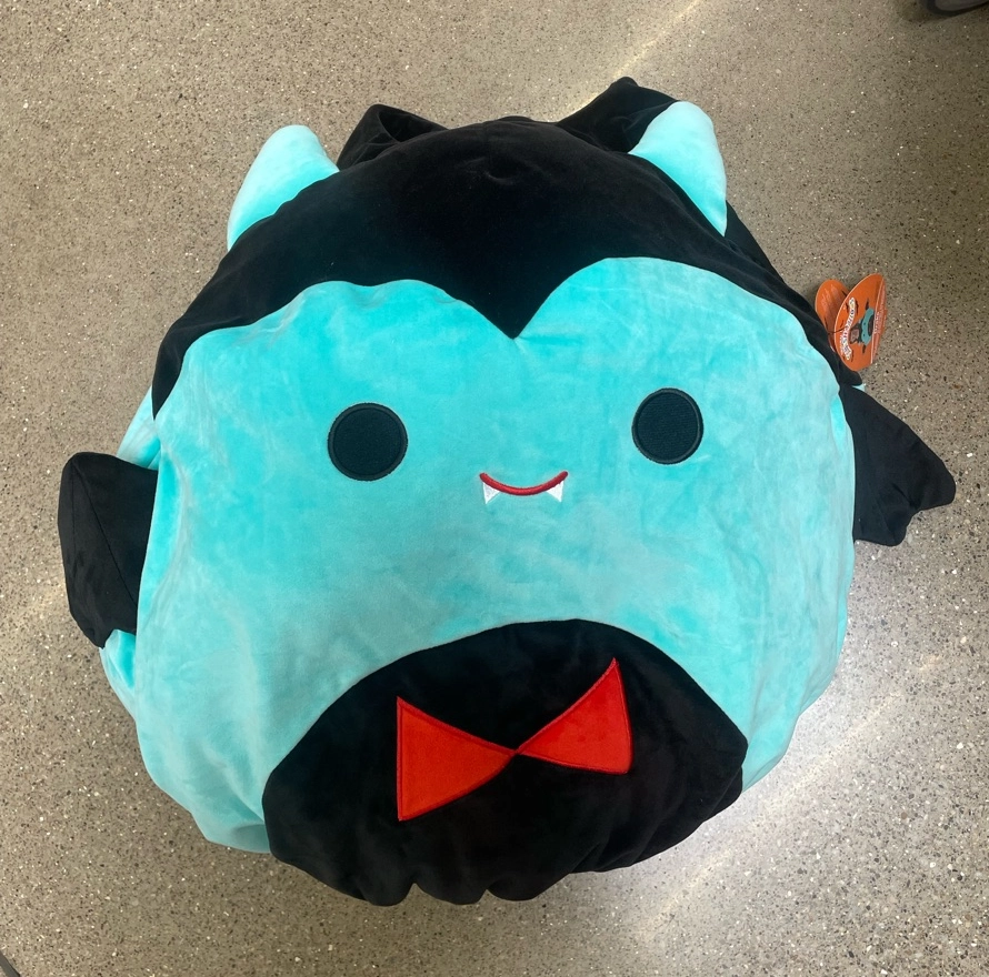 Drake (Costume) the Vampire Squishmallows Halloween 2023 | SquadApp