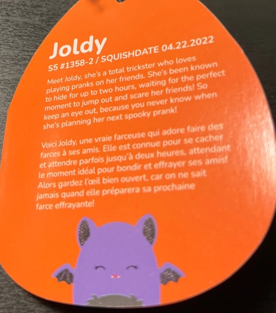 Joldy (Fuzzy Belly, Closed Eyes) the Bat Squishmallows Halloween 2022 ...