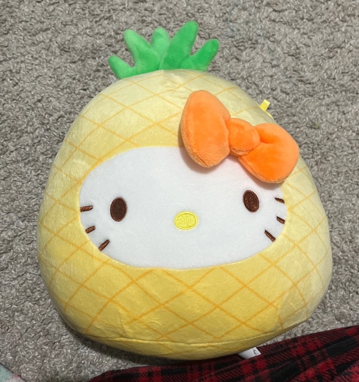 Hello Kitty (Pineapple) the Cat Squishmallows Sanrio | SquadApp