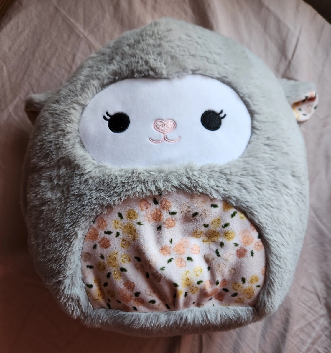 Elea (Floral, Fuzz-A-Mallows) the Lamb Squishmallows Easter 2024 | SquadApp