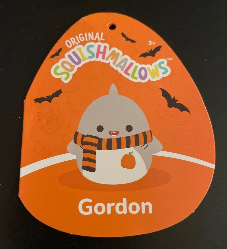 Gordon (Fall Scarf) the Shark Squishmallows Harvest 2022, Halloween ...